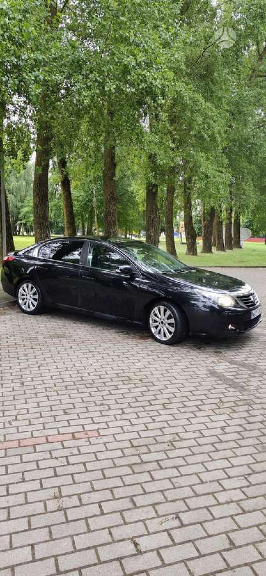 Melns Renault Latitude 2011 Klaipėda, ar dzinēja tilpumu 2.00 L un nobraukumu 295 tūkst. km par 3650 €, foto 11 vietnē AUTOMOTO.COM.LV