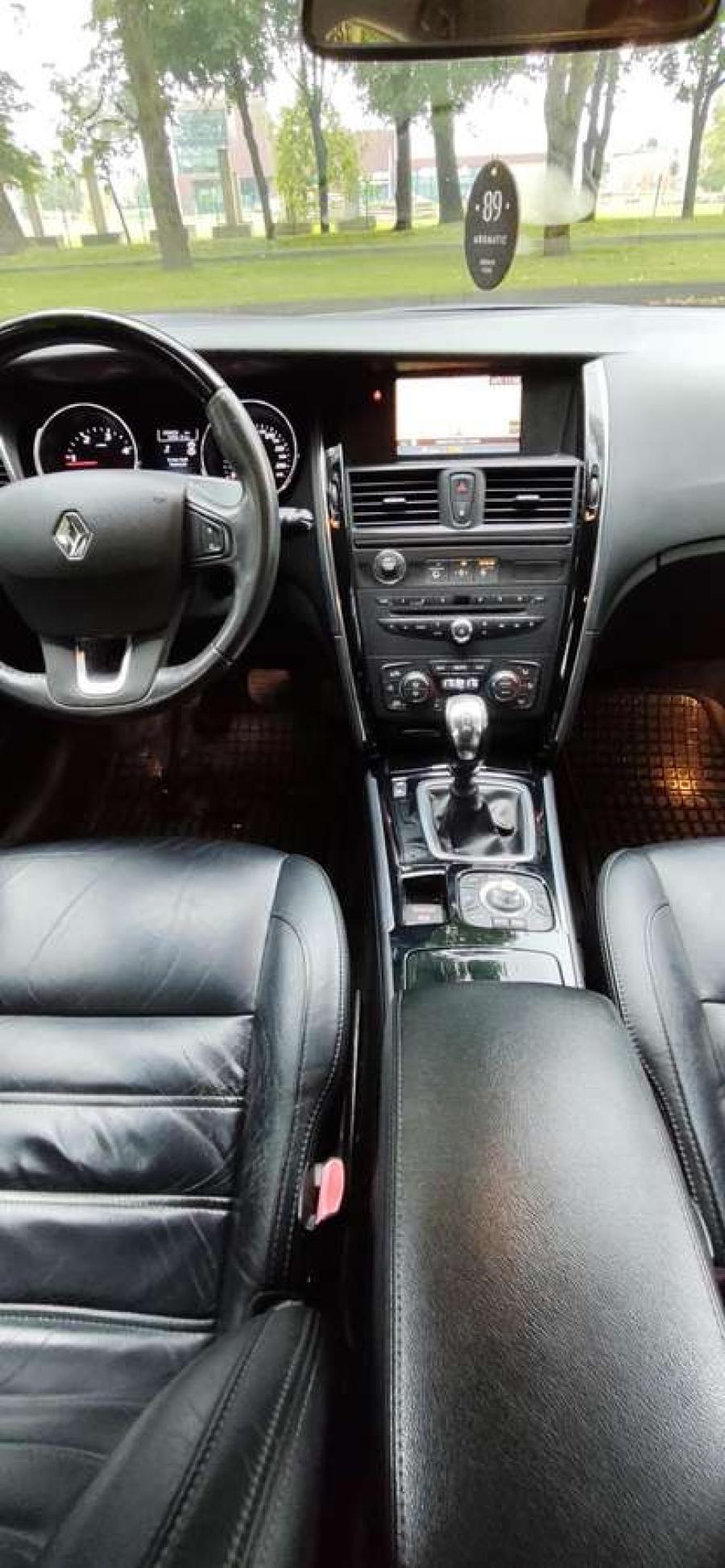 Melns Renault Latitude 2011 Klaipėda, ar dzinēja tilpumu 2.00 L un nobraukumu 295 tūkst. km par 3650 €, foto 17 vietnē AUTOMOTO.COM.LV