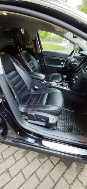 Melns Renault Latitude 2011 Klaipėda, ar dzinēja tilpumu 2.00 L un nobraukumu 295 tūkst. km par 3650 €, foto 20 vietnē AUTOMOTO.COM.LV