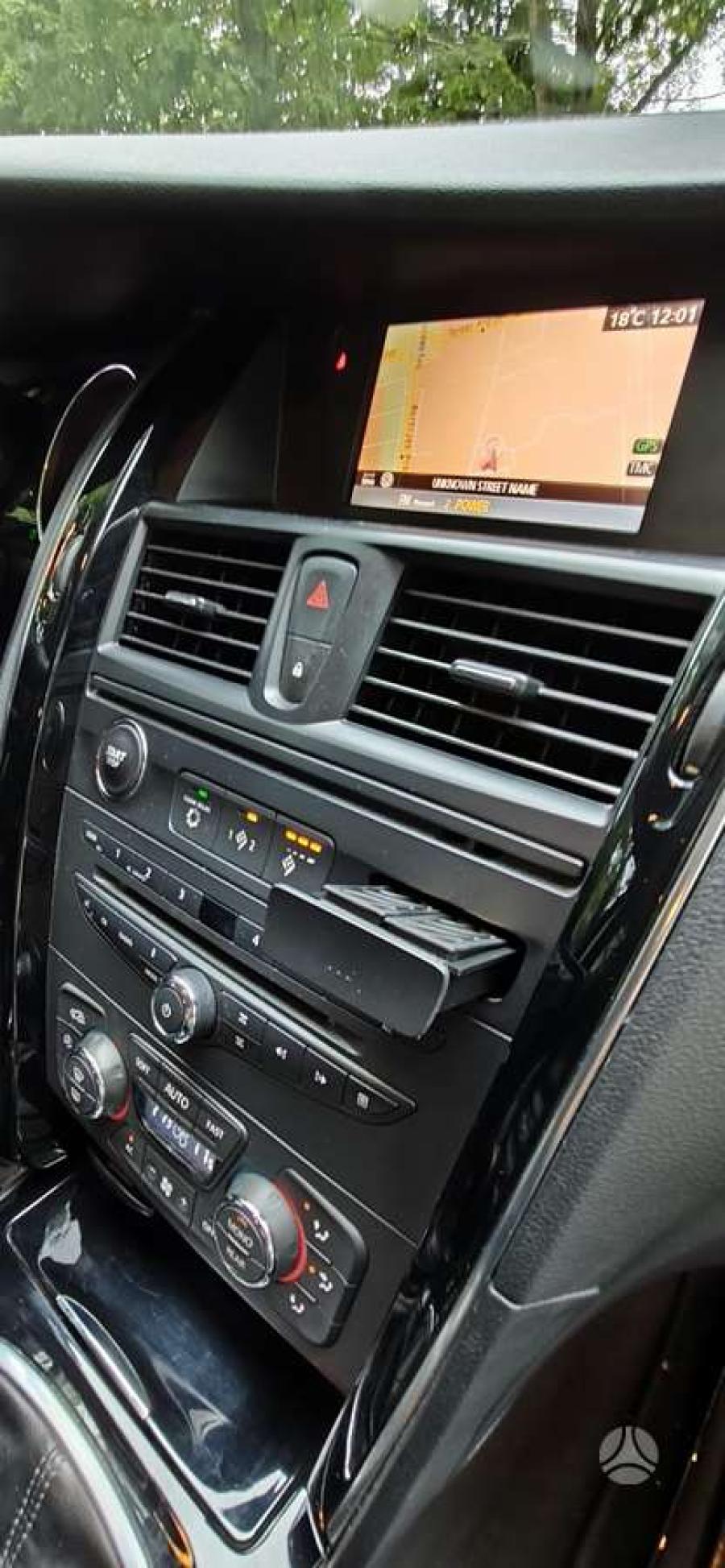 Melns Renault Latitude 2011 Klaipėda, ar dzinēja tilpumu 2.00 L un nobraukumu 295 tūkst. km par 3650 €, foto 22 vietnē AUTOMOTO.COM.LV