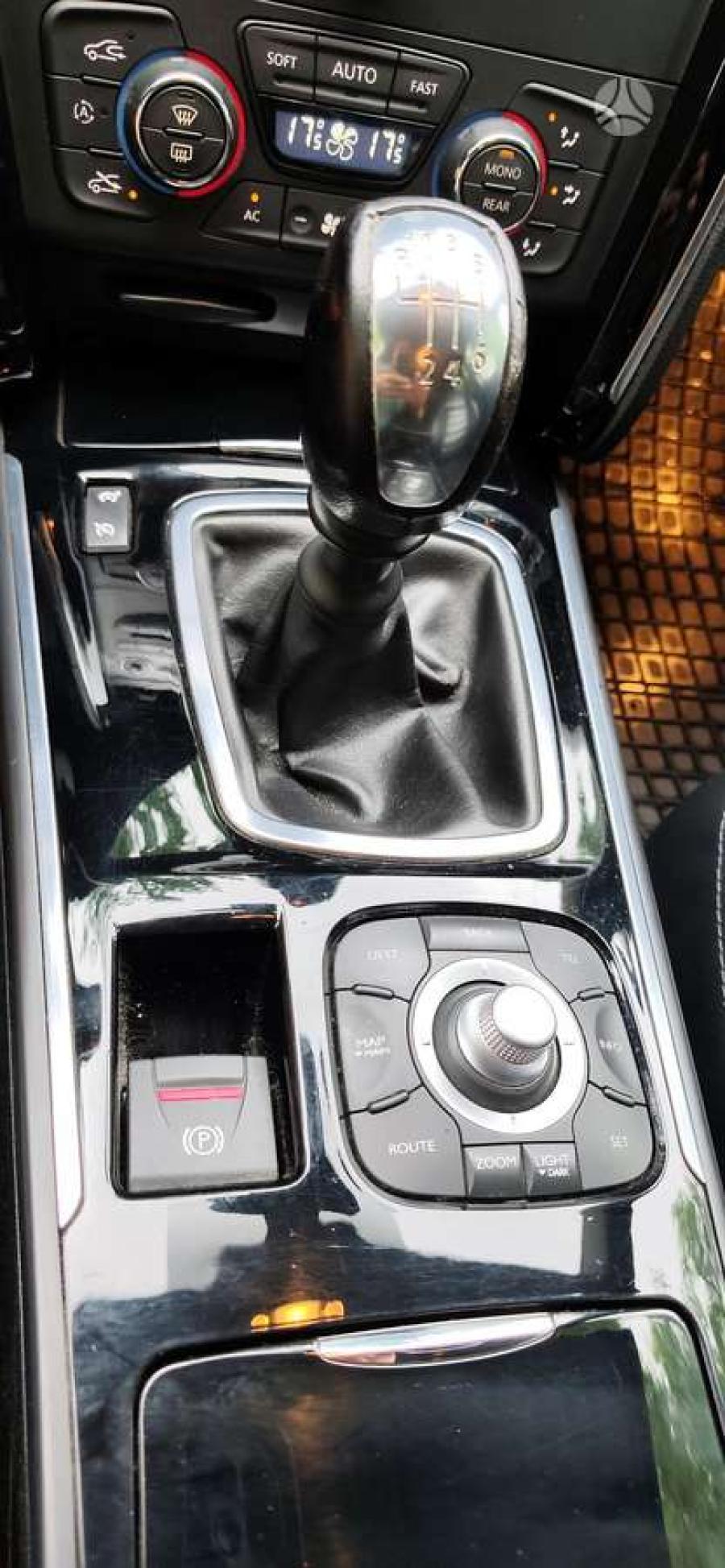 Melns Renault Latitude 2011 Klaipėda, ar dzinēja tilpumu 2.00 L un nobraukumu 295 tūkst. km par 3650 €, foto 26 vietnē AUTOMOTO.COM.LV