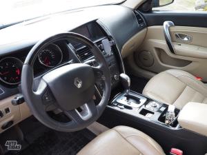 Grey Renault Latitude 2011 in Skuodas, with an engine capacity of 3.00 L and mileage of 316 thousand km for 4800 €, photo 16 on AUTOMOTO.COM.LV