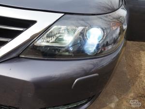 Grey Renault Latitude 2011 in Skuodas, with an engine capacity of 3.00 L and mileage of 316 thousand km for 4800 €, photo 19 on AUTOMOTO.COM.LV