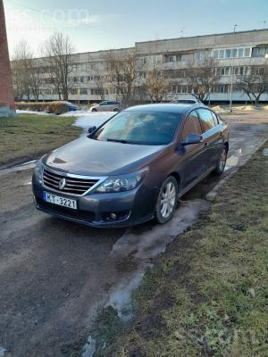 Pelēks Renault Latitude 2011 Rēzekne, ar dzinēja tilpumu 2.00 L un nobraukumu 0 tūkst. km par 3200 €, foto  vietnē AUTOMOTO.COM.LV