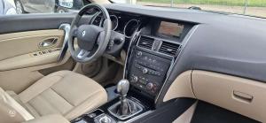 Pelēks Renault Latitude 2012 Tauragė, ar dzinēja tilpumu 2.00 L un nobraukumu 242 tūkst. km par 4100 €, foto 11 vietnē AUTOMOTO.COM.LV