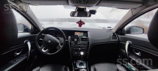 Pelēks Renault Latitude 2012 Ogre, ar dzinēja tilpumu 3.00 L un nobraukumu 260 tūkst. km par 4000 €, foto 4 vietnē AUTOMOTO.COM.LV