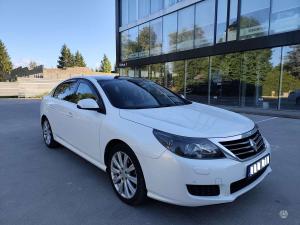 Renault Latitude 2011 in Vilnius, with an engine capacity of 3.00 L and mileage of 320 thousand km for 3950 €, photo  on AUTOMOTO.COM.LV