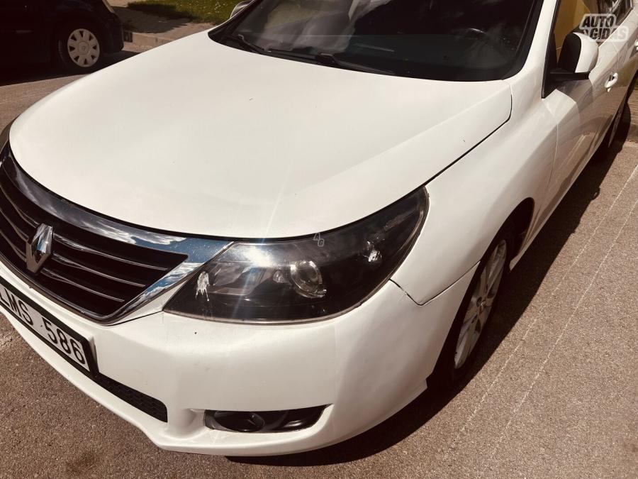 Renault Latitude 2012 Viļņa, ar dzinēja tilpumu 2.00 L un nobraukumu 400 tūkst. km par 4000 €, foto 1 vietnē AUTOMOTO.COM.LV