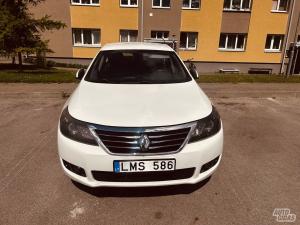 Renault Latitude 2012 Viļņa, ar dzinēja tilpumu 2.00 L un nobraukumu 400 tūkst. km par 4000 €, foto 9 vietnē AUTOMOTO.COM.LV