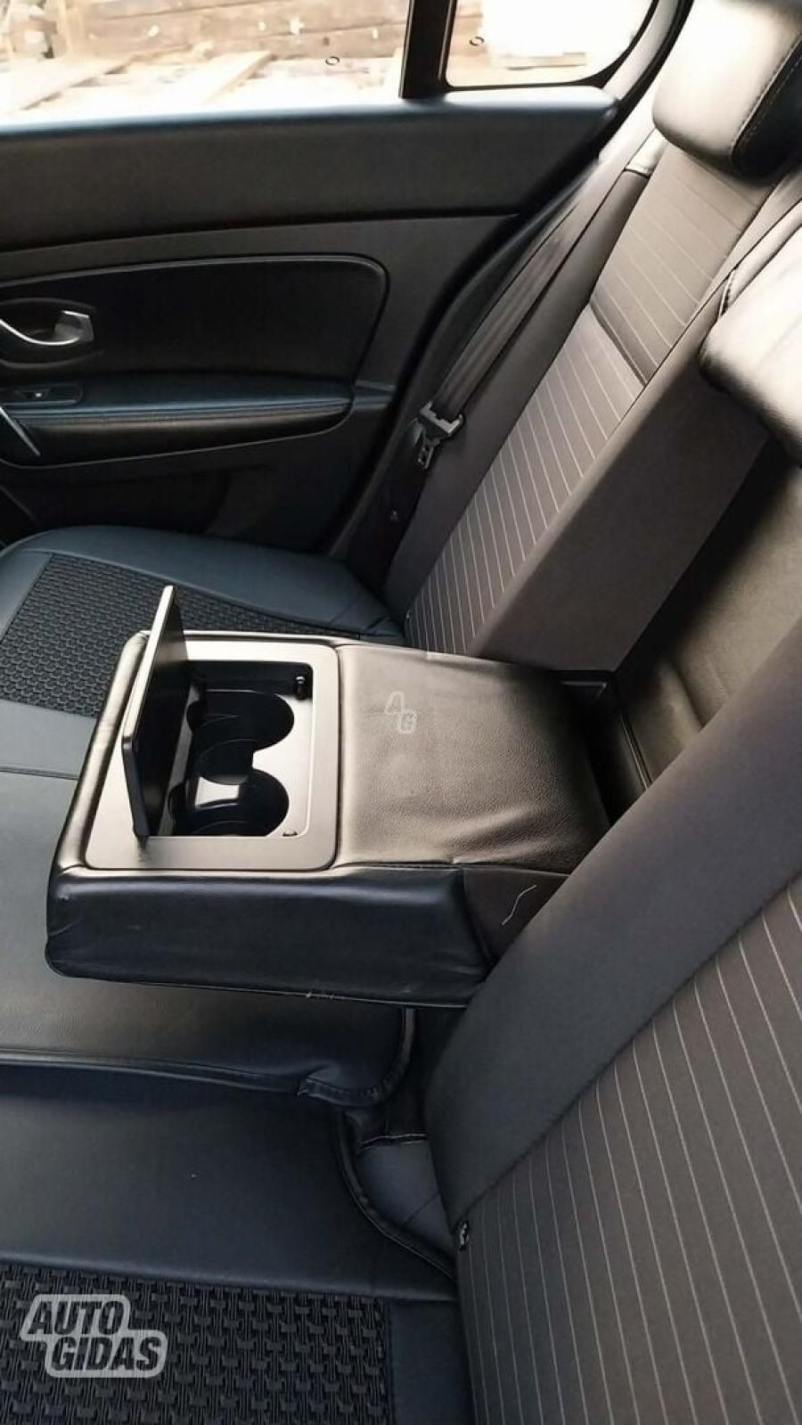 Renault Latitude 2012 Viļņa, ar dzinēja tilpumu 2.00 L un nobraukumu 400 tūkst. km par 4000 €, foto 11 vietnē AUTOMOTO.COM.LV