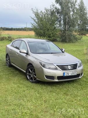 Yellow Renault Latitude 2011 in Riga, with an engine capacity of 3.00 L and mileage of 248 thousand km for 4200 €, photo  on AUTOMOTO.COM.LV