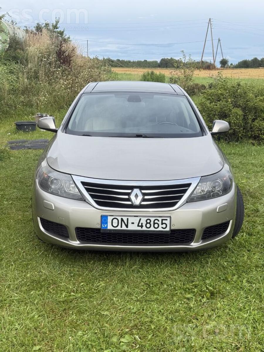 Yellow Renault Latitude 2011 in Riga, with an engine capacity of 3.00 L and mileage of 248 thousand km for 4200 €, photo 3 on AUTOMOTO.COM.LV