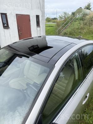 Yellow Renault Latitude 2011 in Riga, with an engine capacity of 3.00 L and mileage of 248 thousand km for 4200 €, photo 9 on AUTOMOTO.COM.LV