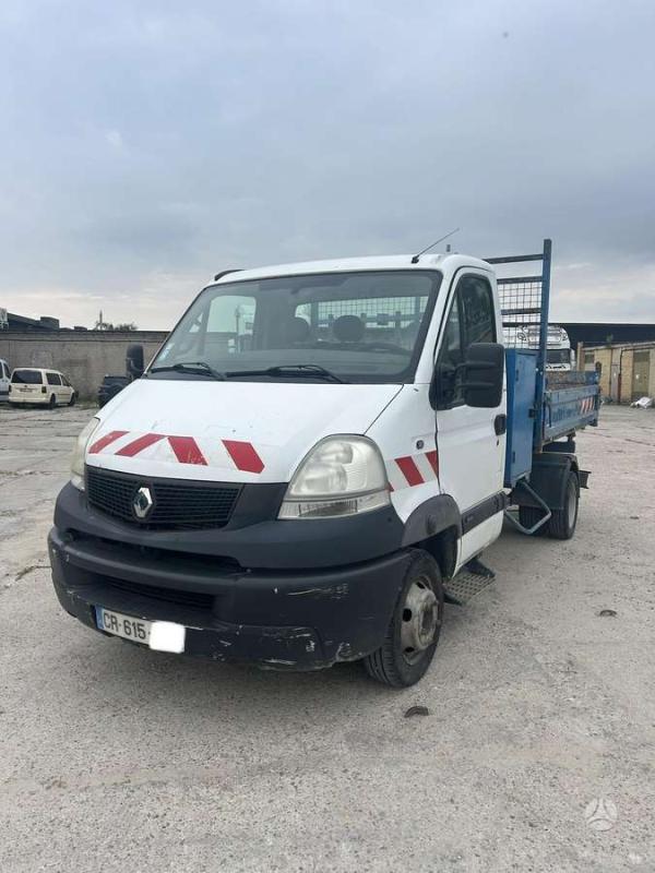 White Renault Mascott 2007 in Kaunas, with an engine capacity of 3.00 L and mileage of 148 thousand km for 7800 €, photo 1 on AUTOMOTO.COM.LV