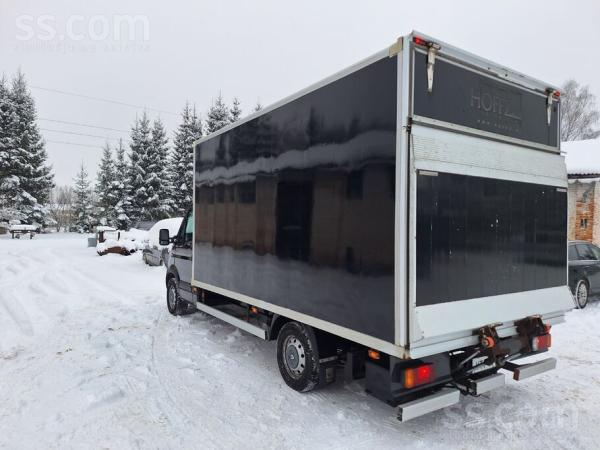 Black Renault Master 2008 in Riga, with an engine capacity of 2.50 L and mileage of 350 thousand km for 7500 €, photo 5 on AUTOMOTO.COM.LV