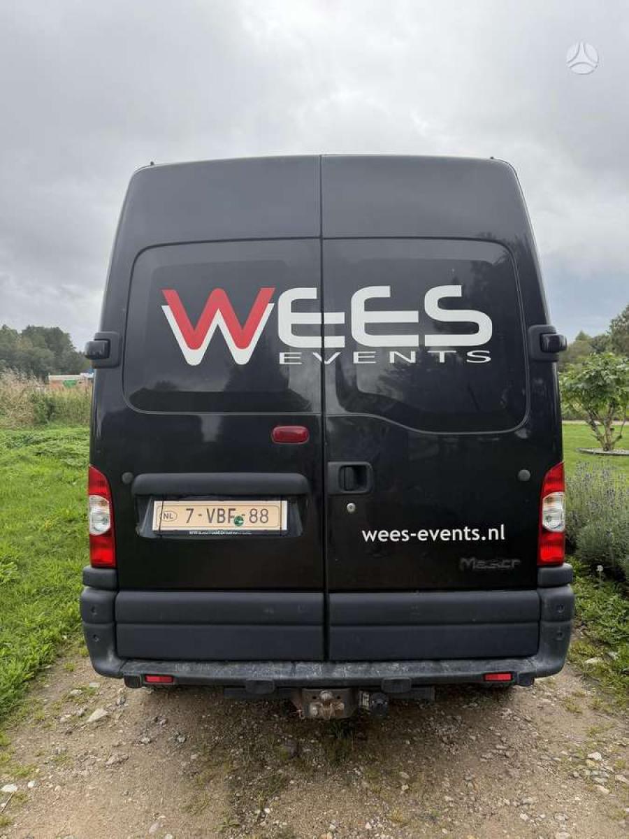 Melns Renault Master 2009 Viļņa, ar dzinēja tilpumu 2.46 L un nobraukumu 253 tūkst. km par 3950 €, foto 7 vietnē AUTOMOTO.COM.LV