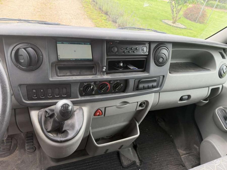 Melns Renault Master 2009 Viļņa, ar dzinēja tilpumu 2.46 L un nobraukumu 253 tūkst. km par 3950 €, foto 11 vietnē AUTOMOTO.COM.LV