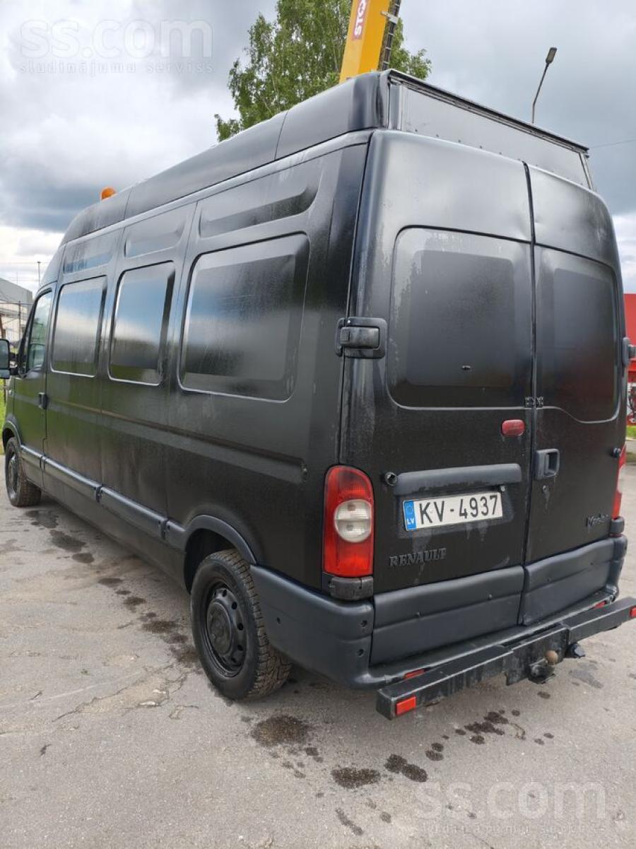 Black Renault Master 2005 in Riga, with an engine capacity of 3.00 L and mileage of 0 thousand km for 2300 €, photo 5 on AUTOMOTO.COM.LV