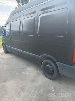 Melns Renault Master 2005 Rīga, ar dzinēja tilpumu 3.00 L un nobraukumu 536 tūkst. km par 1800 €, foto 3 vietnē AUTOMOTO.COM.LV