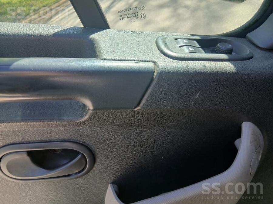 Melns Renault Master 2011 Ogre, ar dzinēja tilpumu 2.30 L un nobraukumu 255 tūkst. km par 5700 €, foto 11 vietnē AUTOMOTO.COM.LV
