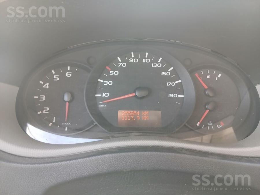 Melns Renault Master 2011 Ogre, ar dzinēja tilpumu 2.30 L un nobraukumu 255 tūkst. km par 5700 €, foto 13 vietnē AUTOMOTO.COM.LV
