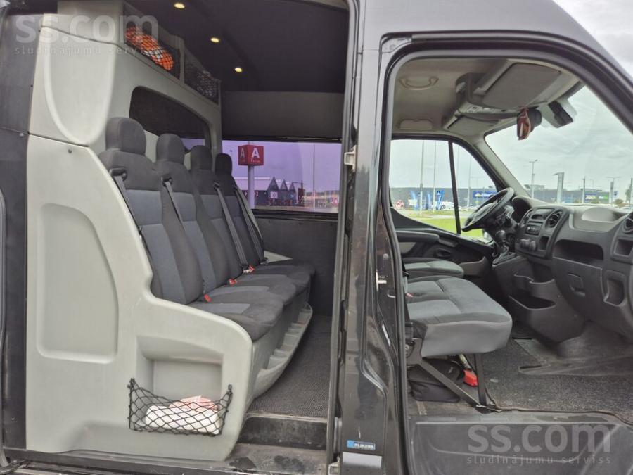 Black Renault Master 2012 in Riga, with an engine capacity of 2.30 L and mileage of 207 thousand km for 12695 €, photo 9 on AUTOMOTO.COM.LV