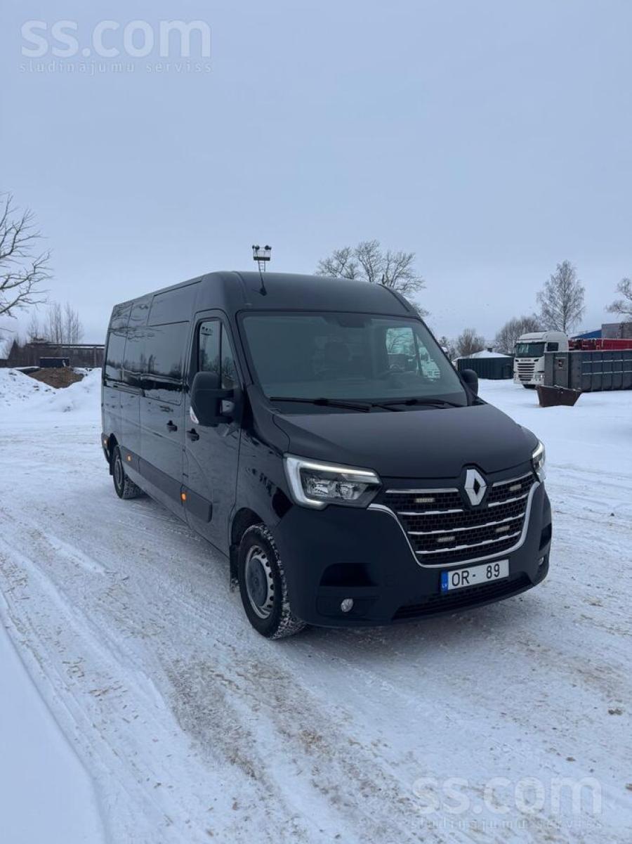 Black Renault Master 2021 in Valmiera, with an engine capacity of 2.30 L and mileage of 122 thousand km for 16500 €, photo 1 on AUTOMOTO.COM.LV