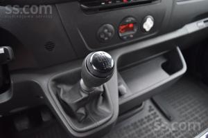 Black Renault Master 2023 in Riga, with an engine capacity of 2.30 L and mileage of 453 thousand km for 17100 €, photo 6 on AUTOMOTO.COM.LV