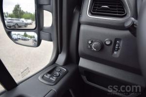 Black Renault Master 2023 in Riga, with an engine capacity of 2.30 L and mileage of 453 thousand km for 17100 €, photo 10 on AUTOMOTO.COM.LV