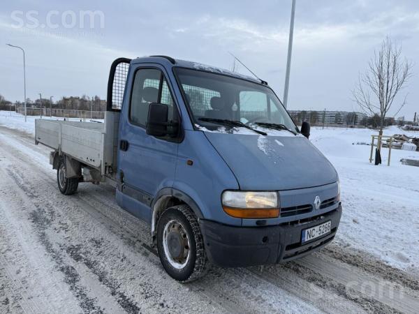 Zils Renault Master 2001 Jelgava, ar dzinēja tilpumu 2.20 L un nobraukumu 250 tūkst. km par 4500 €, foto 1 vietnē AUTOMOTO.COM.LV