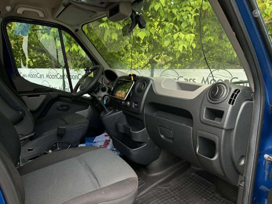 Blue Renault Master 2012 in Vilnius, with an engine capacity of 2.30 L and mileage of 310 thousand km for 7300 €, photo 12 on AUTOMOTO.COM.LV