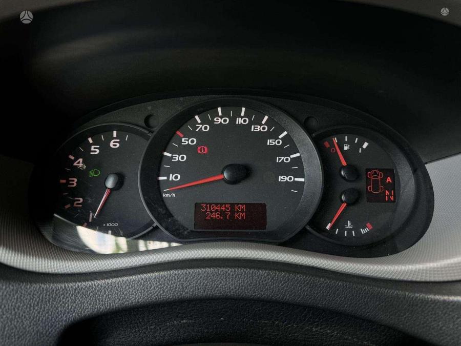 Zils Renault Master 2012 Viļņa, ar dzinēja tilpumu 2.30 L un nobraukumu 310 tūkst. km par 7300 €, foto 16 vietnē AUTOMOTO.COM.LV