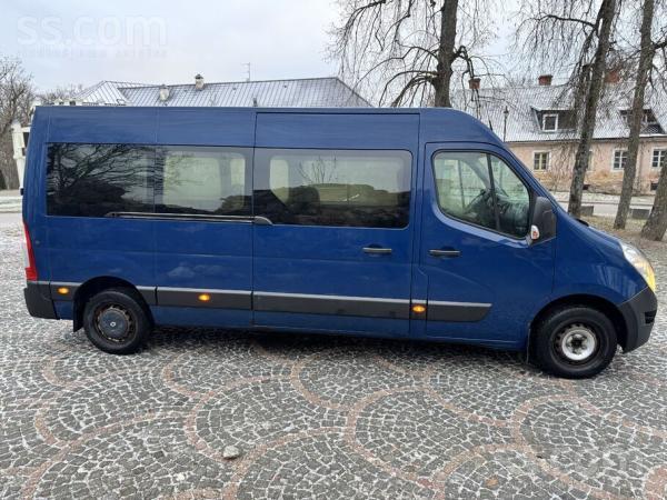 Blue Renault Master 2013 in Gulbene, with an engine capacity of 2.30 L and mileage of 605 thousand km for 10350 €, photo 4 on AUTOMOTO.COM.LV