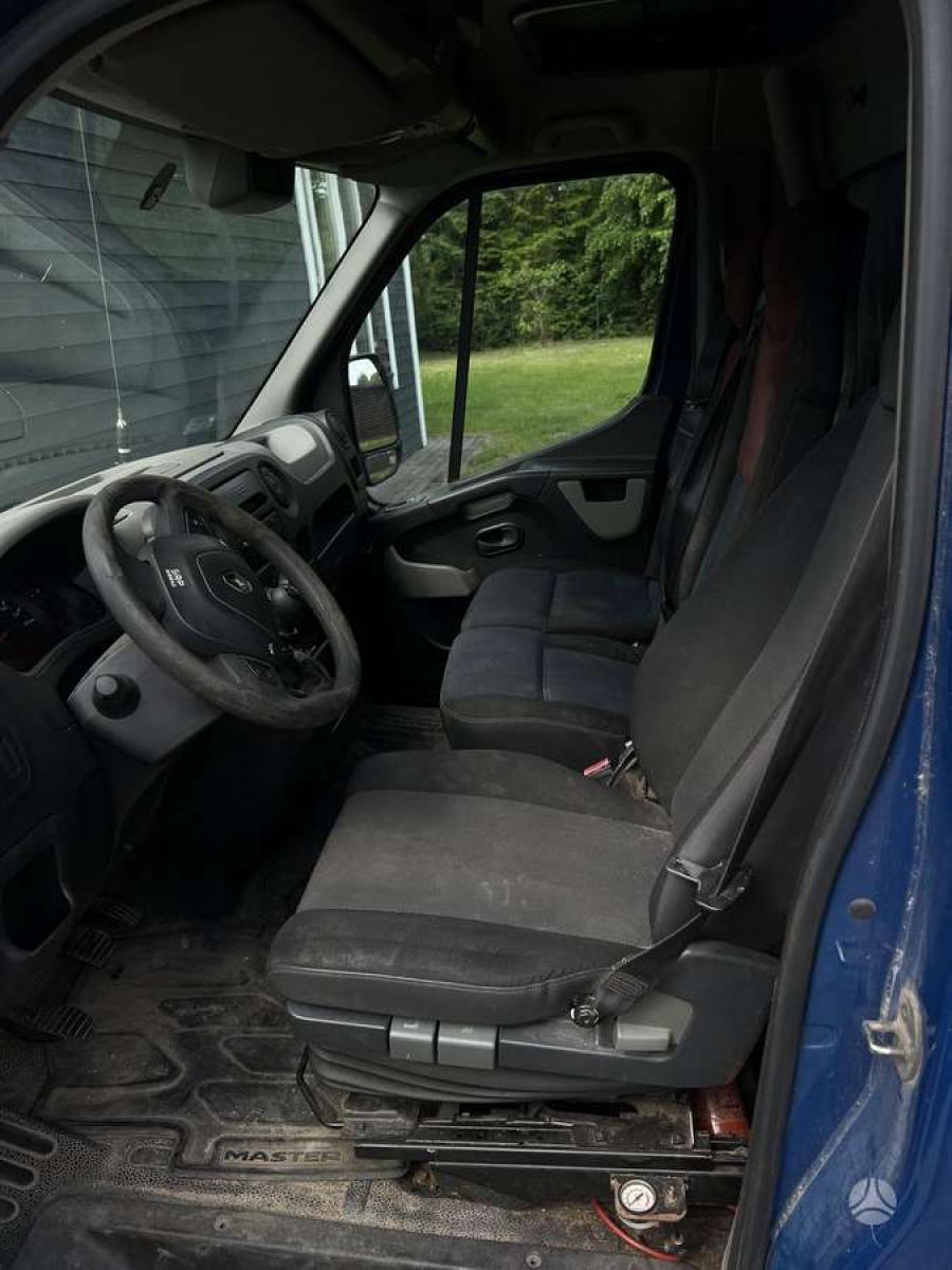 Zils Renault Master 2013 Kretinga, ar dzinēja tilpumu 2.30 L un nobraukumu 502 tūkst. km par 6000 €, foto 7 vietnē AUTOMOTO.COM.LV