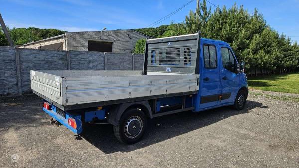 Blue Renault Master 2015 in Marijampole, with an engine capacity of 2.30 L and mileage of 309 thousand km for 7900 €, photo 3 on AUTOMOTO.COM.LV