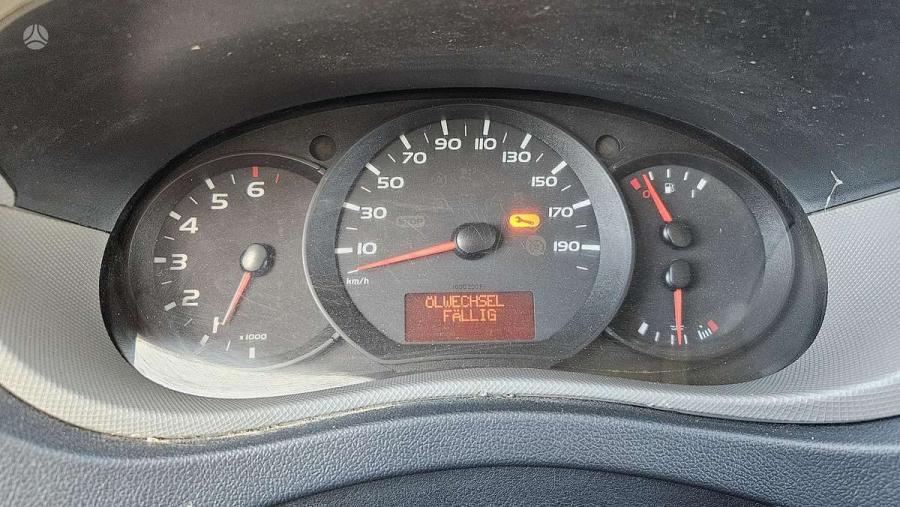 Blue Renault Master 2015 in Marijampole, with an engine capacity of 2.30 L and mileage of 309 thousand km for 7900 €, photo 12 on AUTOMOTO.COM.LV