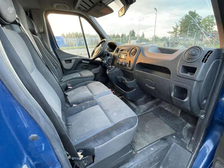 Blue Renault Master 2015 in Panevezys, with an engine capacity of 2.30 L and mileage of 208 thousand km for 12500 €, photo 12 on AUTOMOTO.COM.LV