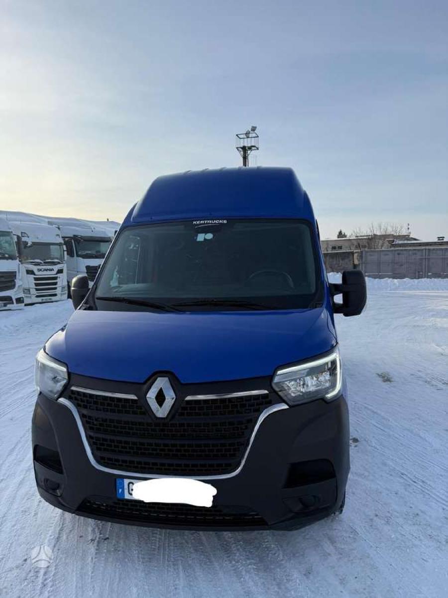 Blue Renault Master 2022 in Kaunas, with an engine capacity of 2.30 L and mileage of 220 thousand km for 9650 €, photo 5 on AUTOMOTO.COM.LV