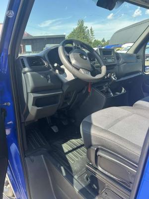 Blue Renault Master 2022 in Kaunas, with an engine capacity of 2.30 L and mileage of 326 thousand km for 9450 €, photo 8 on AUTOMOTO.COM.LV