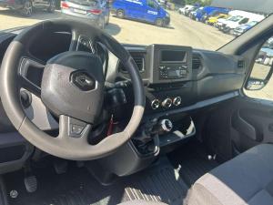 Blue Renault Master 2022 in Kaunas, with an engine capacity of 2.30 L and mileage of 326 thousand km for 9450 €, photo 10 on AUTOMOTO.COM.LV