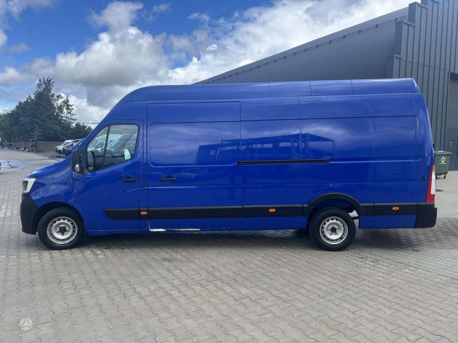 Blue Renault Master 2022 in Kaunas, with an engine capacity of 2.30 L and mileage of 334 thousand km for 8600 €, photo 4 on AUTOMOTO.COM.LV