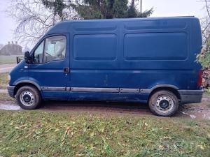 Zils Renault Master 2002 Jelgava, ar dzinēja tilpumu 2.80 L un nobraukumu 480 tūkst. km par 1300 €, foto  vietnē AUTOMOTO.COM.LV