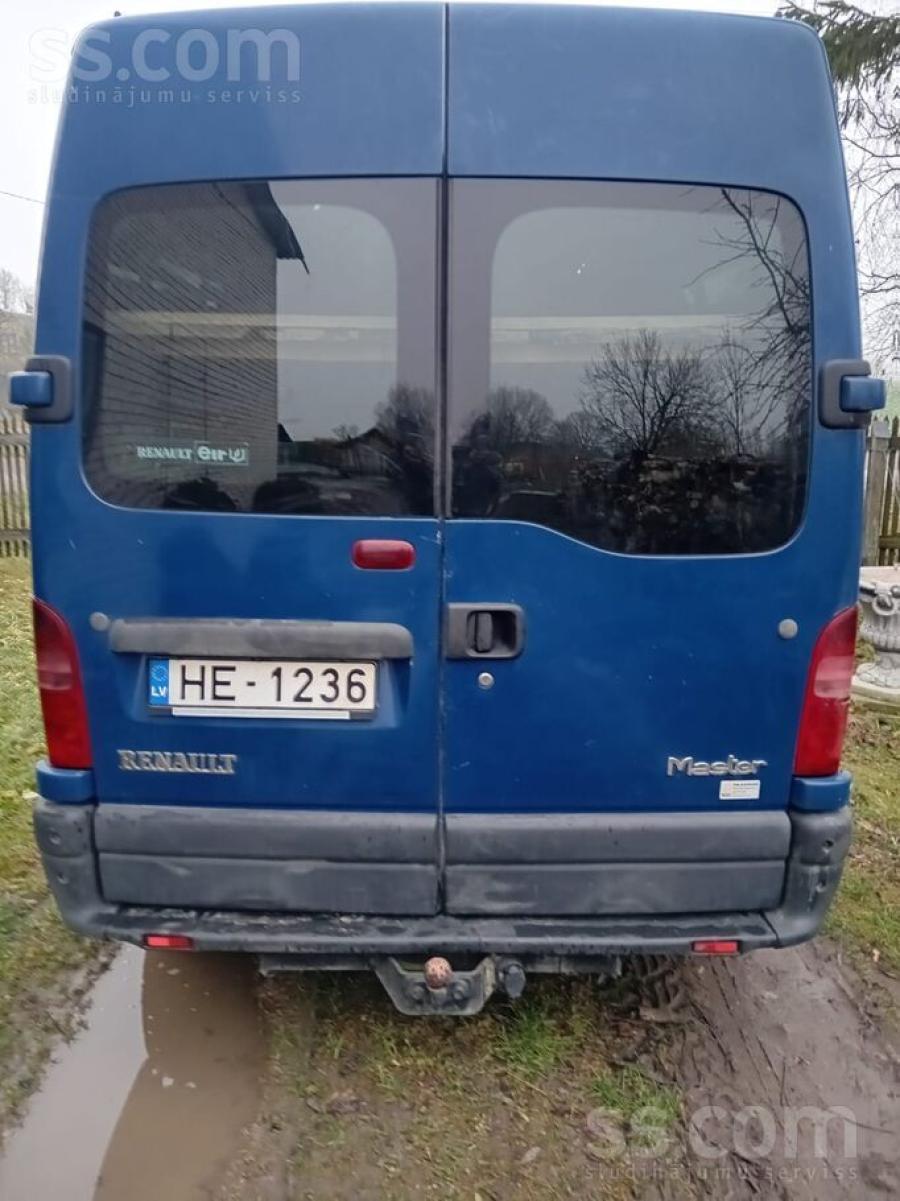 Blue Renault Master 2002 in Jelgava, with an engine capacity of 2.80 L and mileage of 480 thousand km for 1300 €, photo 3 on AUTOMOTO.COM.LV
