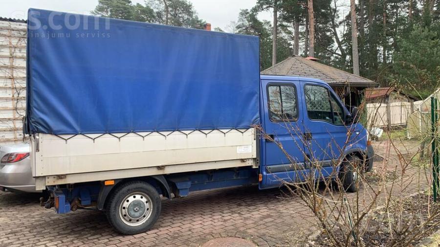 Blue Renault Master 2007 in Riga, with an engine capacity of 2.50 L and mileage of 118 thousand km for 4900 €, photo 3 on AUTOMOTO.COM.LV
