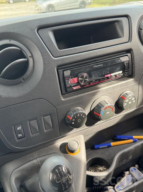 Zils Renault Master 2011 Rīga, ar dzinēja tilpumu 2.30 L un nobraukumu 416 tūkst. km par 6500 €, foto 10 vietnē AUTOMOTO.COM.LV