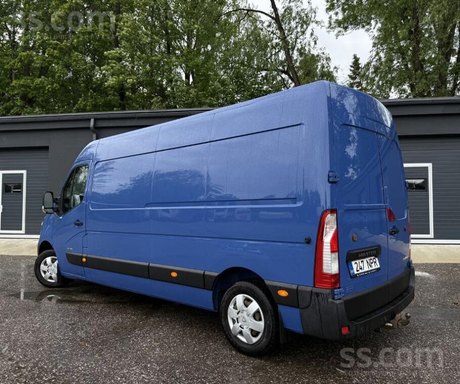 Blue Renault Master 2011 in Valka, with an engine capacity of 2.30 L and mileage of 167 thousand km for 7999 €, photo 14 on AUTOMOTO.COM.LV