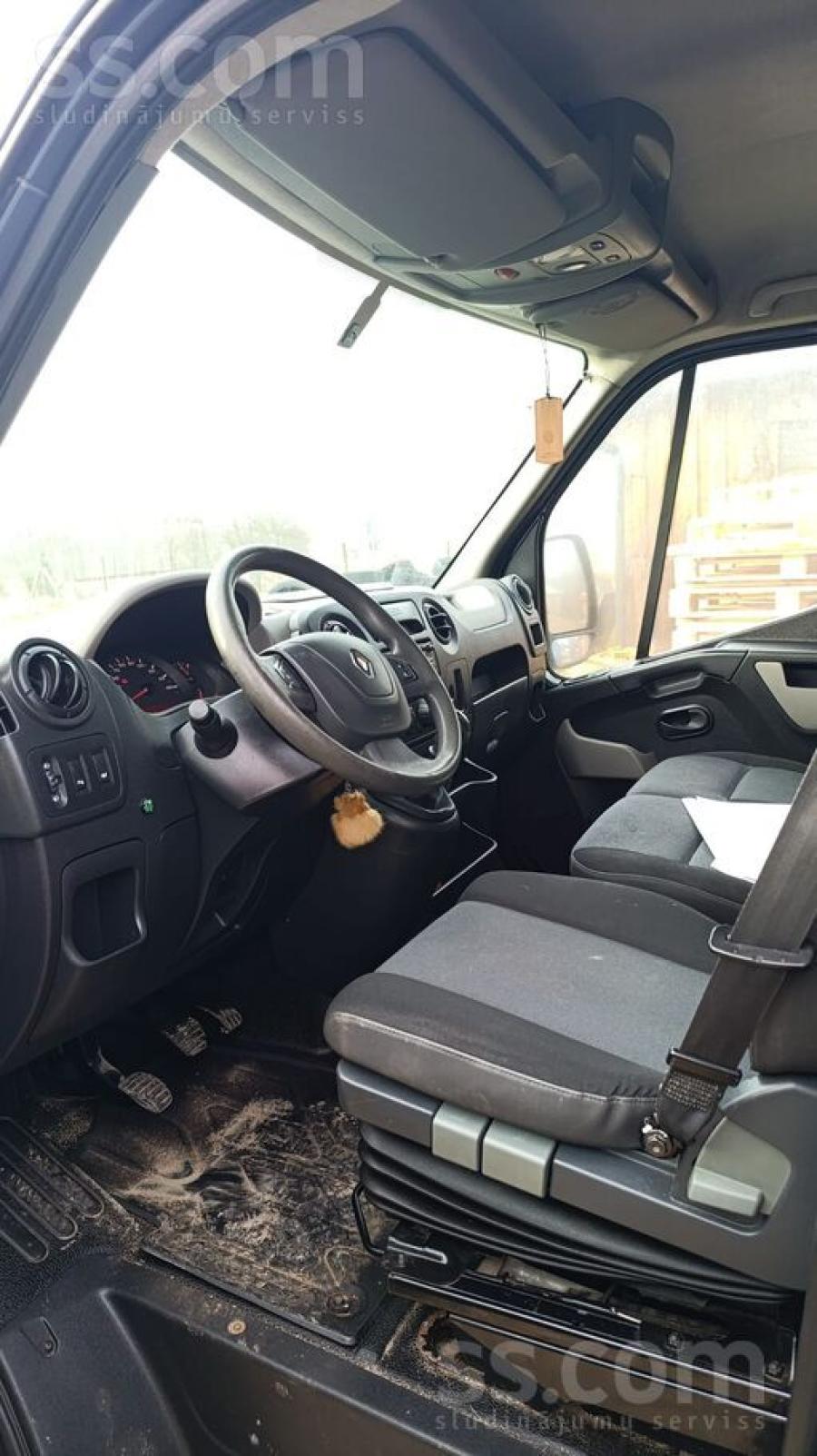 Zils Renault Master 2015 Liepāja, ar dzinēja tilpumu 2.30 L un nobraukumu 157 tūkst. km par 14500 €, foto 5 vietnē AUTOMOTO.COM.LV