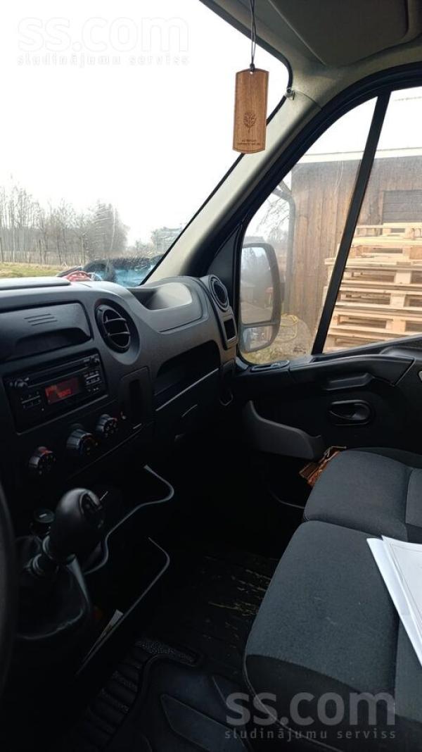 Zils Renault Master 2015 Liepāja, ar dzinēja tilpumu 2.30 L un nobraukumu 157 tūkst. km par 14500 €, foto 6 vietnē AUTOMOTO.COM.LV