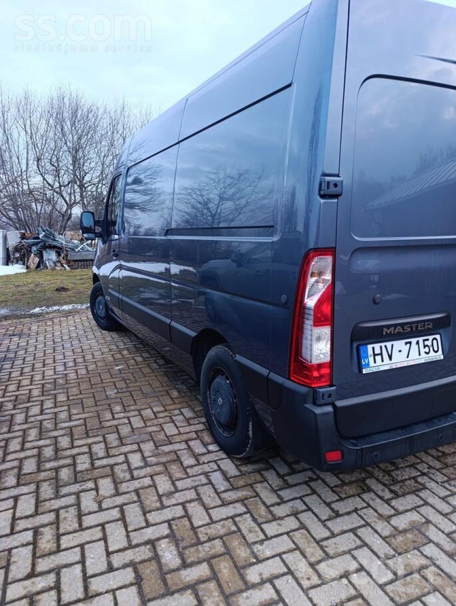 Zils Renault Master 2015 Liepāja, ar dzinēja tilpumu 2.30 L un nobraukumu 157 tūkst. km par 14500 €, foto 8 vietnē AUTOMOTO.COM.LV