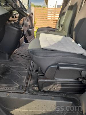 Zils Renault Master 2017 Rīga, ar dzinēja tilpumu 2.30 L un nobraukumu 173 tūkst. km par 10800 €, foto 14 vietnē AUTOMOTO.COM.LV